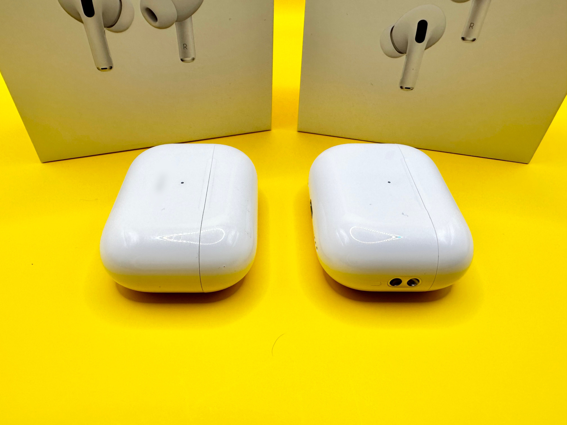 【AirPods Pro 2レビュー】第一と第二世代の違いを比較！ 音質やノイキャンが確実に向上！おすすめのイヤーピースとケースもご紹介！