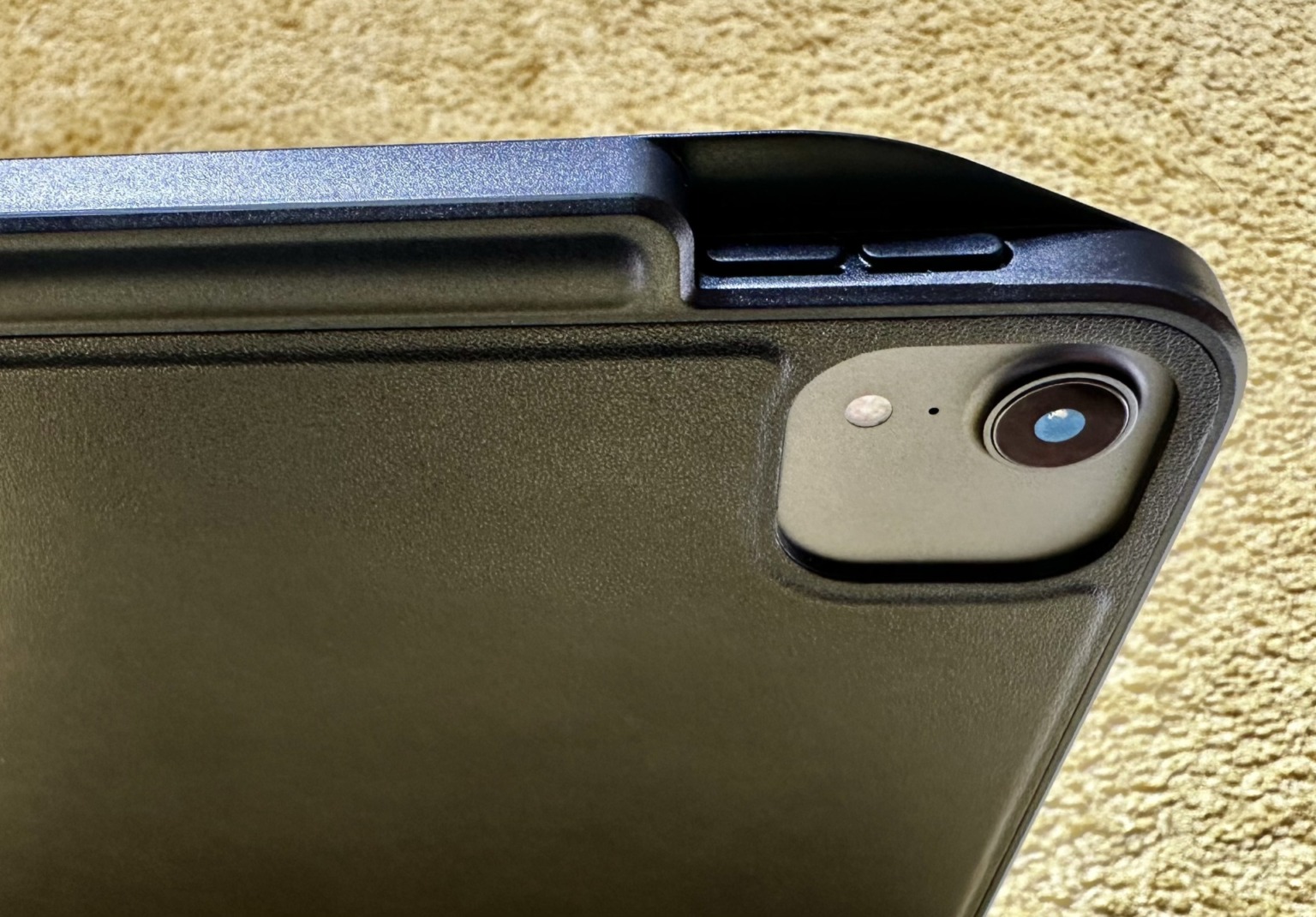 Magic Keyboard対応のMOFT（モフト）Snapケースをレビュー！iPad ProやAirをケースをつけたままマジックキーボードを使いたい方におすすめ！