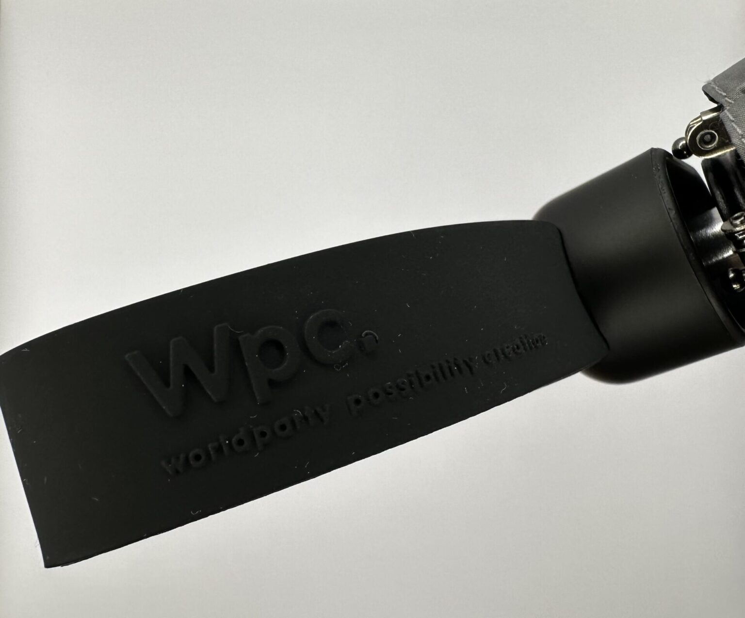 完全遮光でコンパクトな折りたたみ日傘Wpc.IZAの比較とZA003をレビュー！晴雨兼用で女性にもおすすめ！