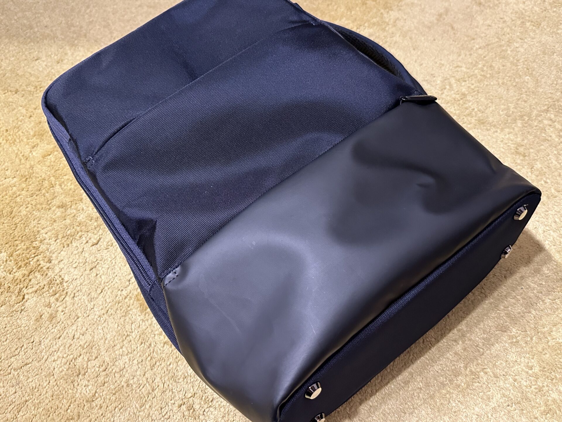 完全遮光でコンパクトな折りたたみ日傘Wpc.IZAの比較とZA003をレビュー！晴雨兼用で女性にもおすすめ！