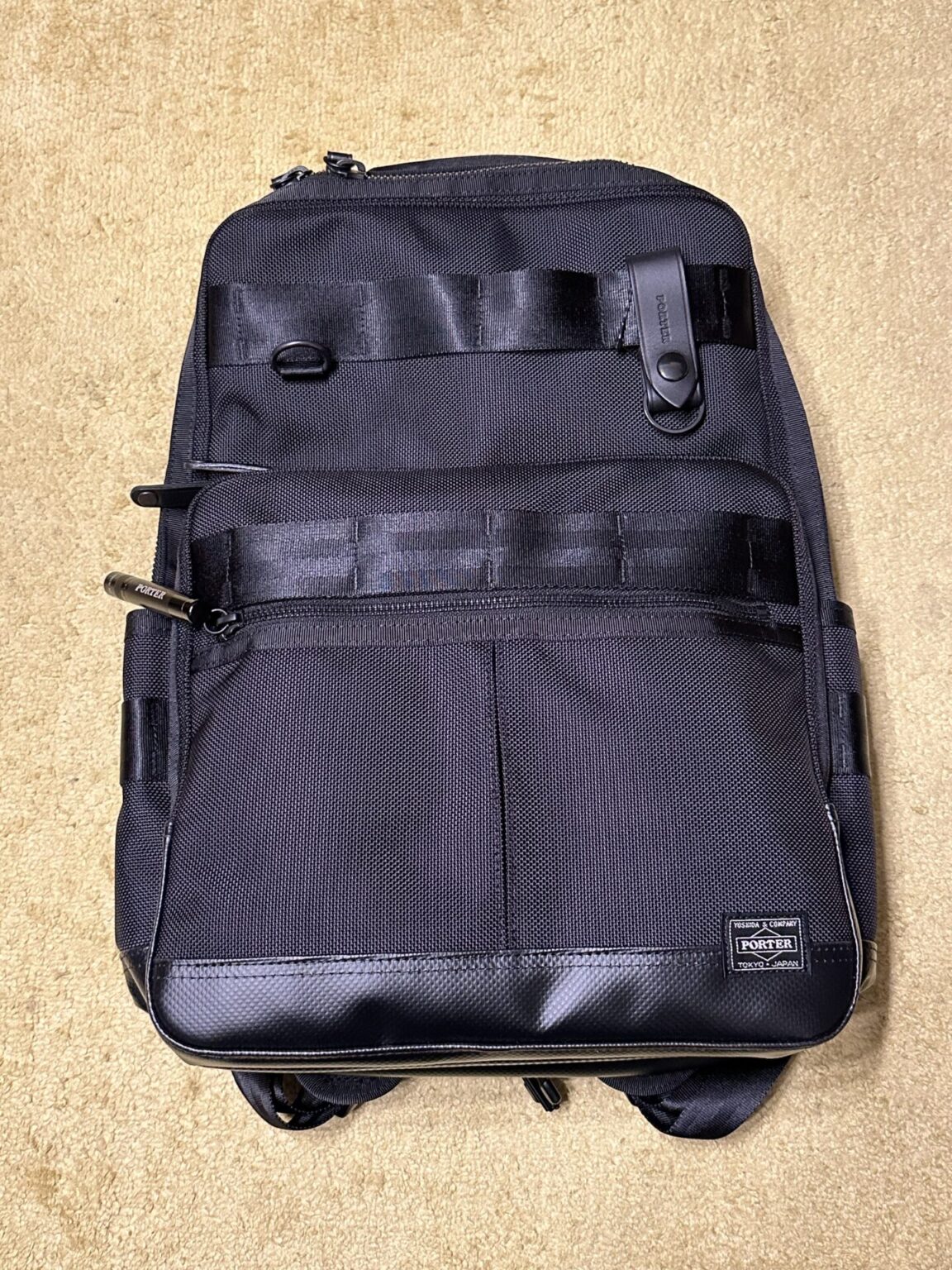 ポーター ヒートのデイパック（バックパック）をレビュー！ビジネス・カジュアルの両方で活躍するリュックの使い心地を解説！